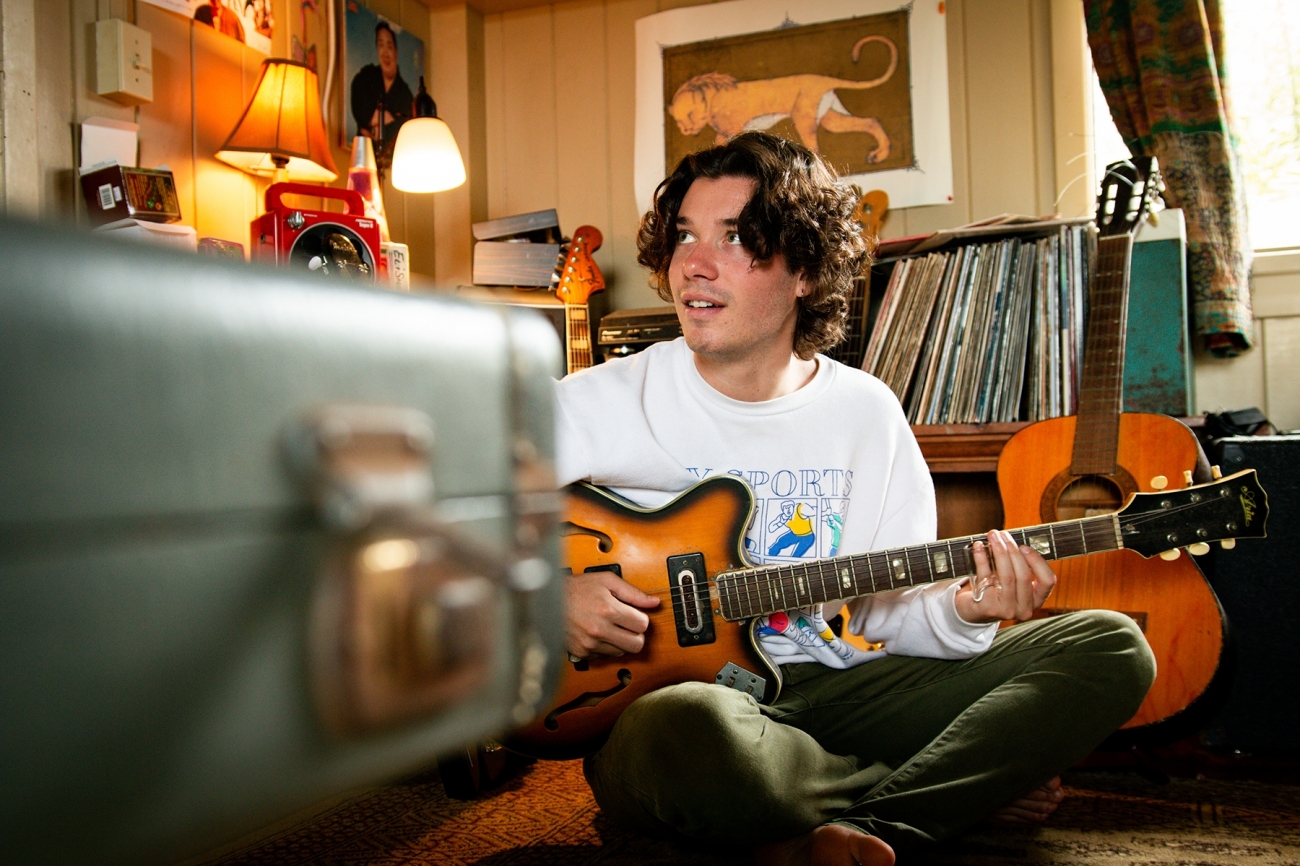 Boys By Girls | Eli Smart by Sami Livé